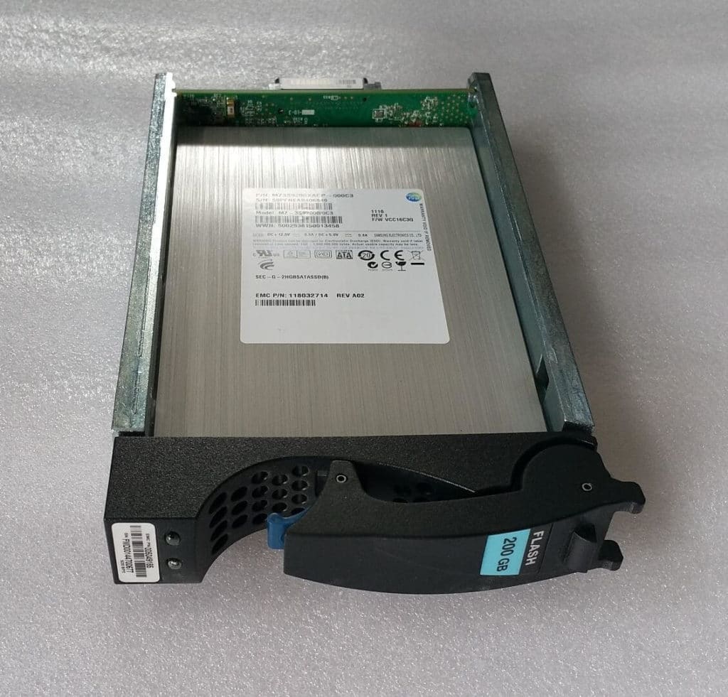Dell 005049185 EMC 200GB 3.5in SAS Flash Drive SSD for VNX VX-VS6F-200 ...